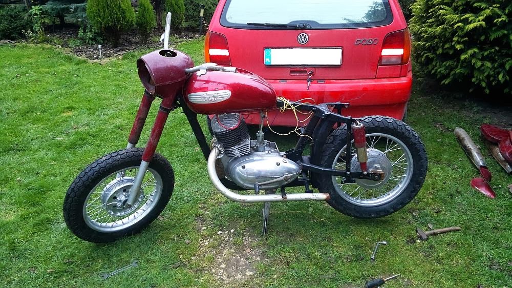 Projekt - Motór: Jawa 250 model 353/04 - dzień dobry.