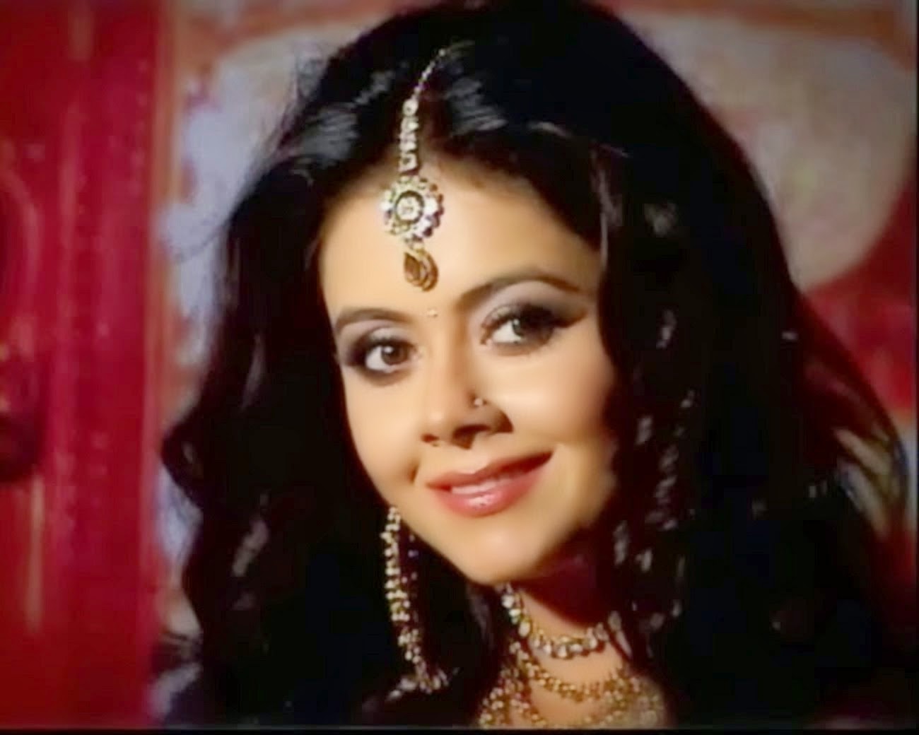 Beautiful Devoleena Bhattacharjee HD Wallpaper - all 4u stars wallpaper