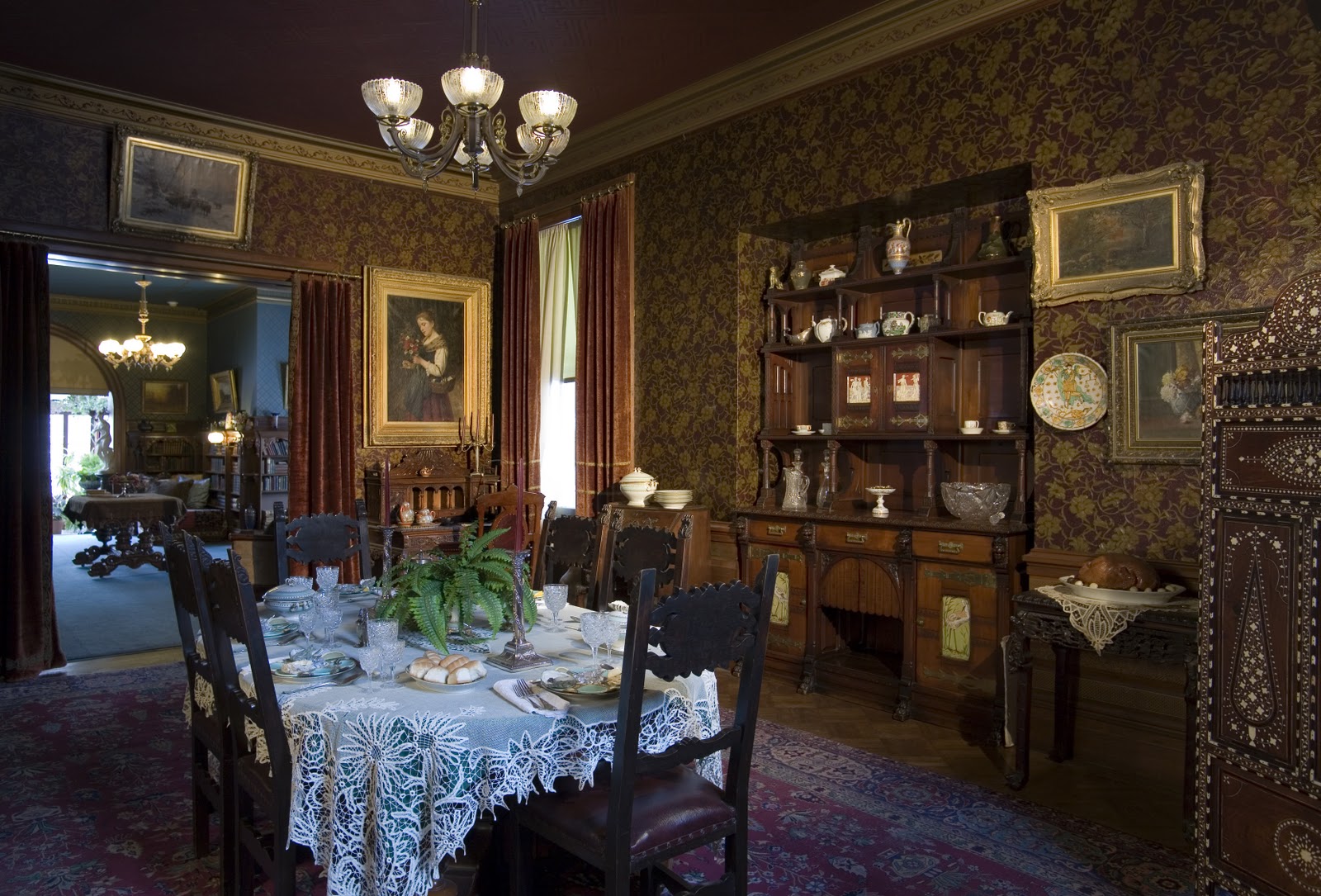 The Mark Twain House and Museum in Hartford: New Season, New Table ...