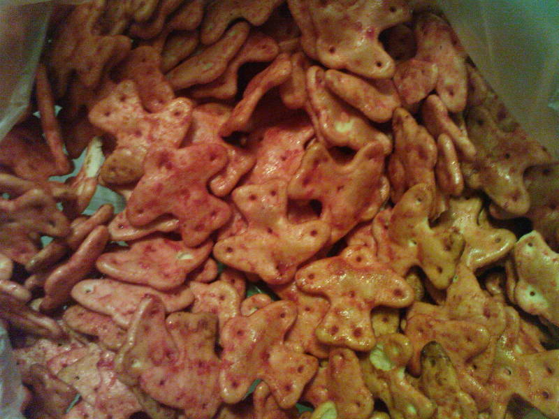 Begins with Smile: Biskut Kapal Terbang?