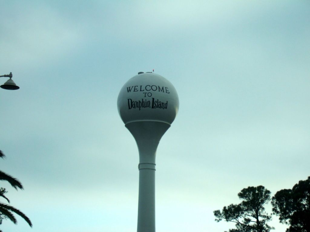 Anattasight: City of Six Flags Mobile - Alabama