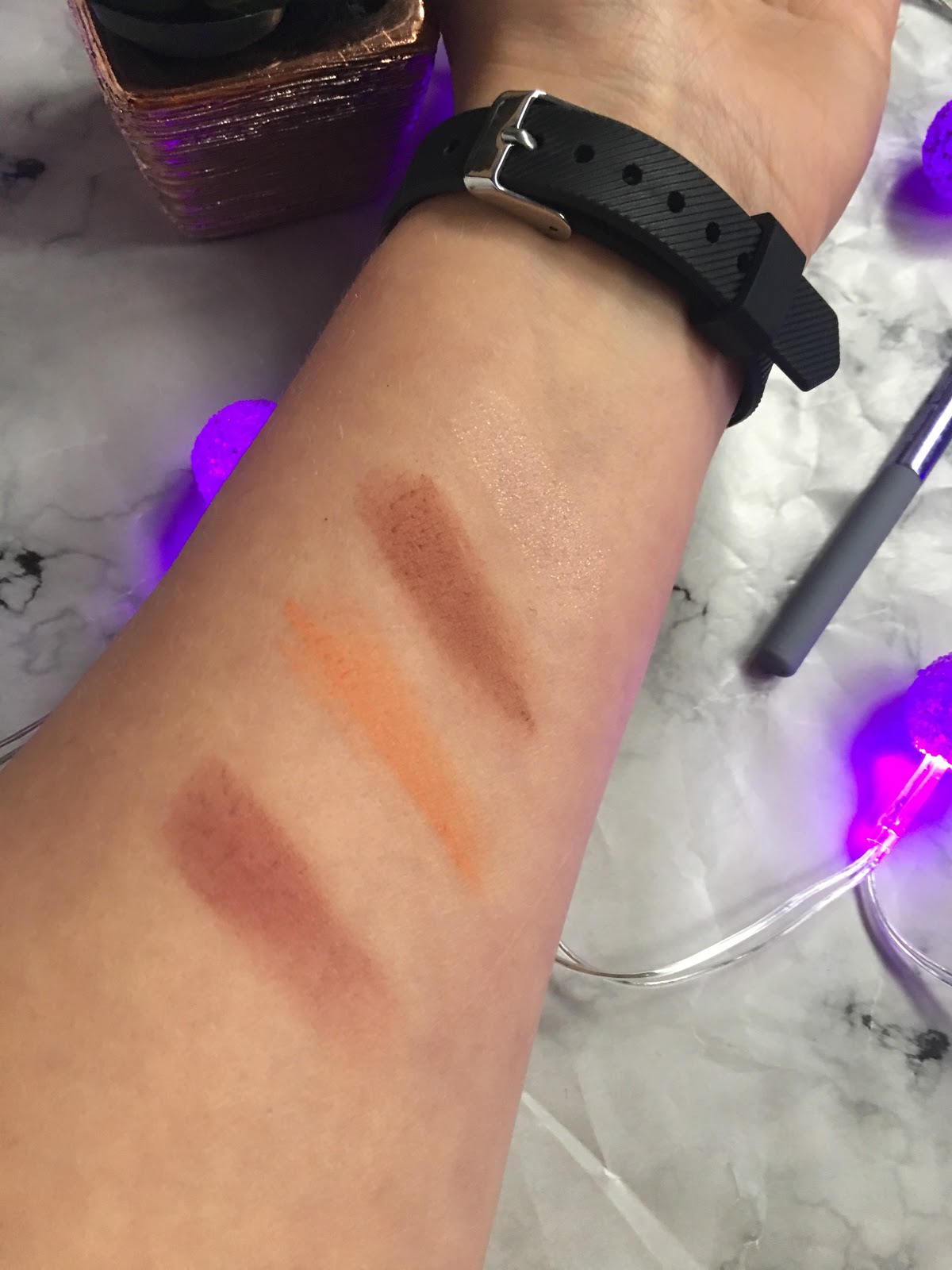 NYX FULL THROTTLE COLOR RIOT QUAD PALETTE - JUELOOK