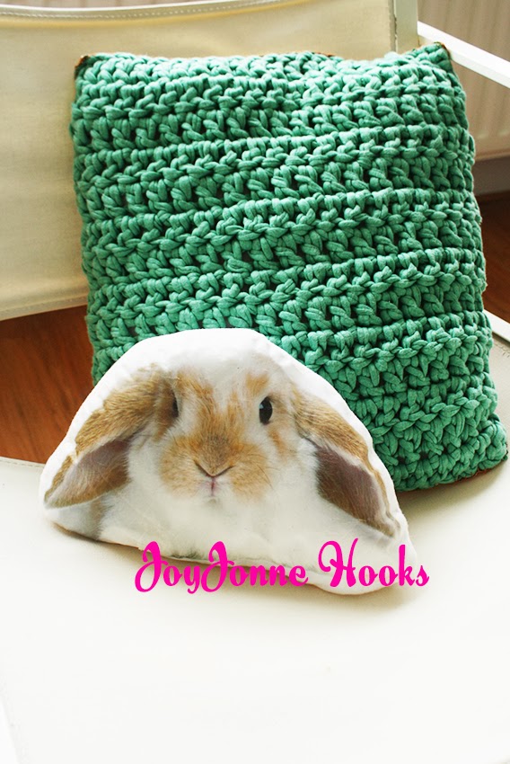 JoyJonne: Rabbit pillow