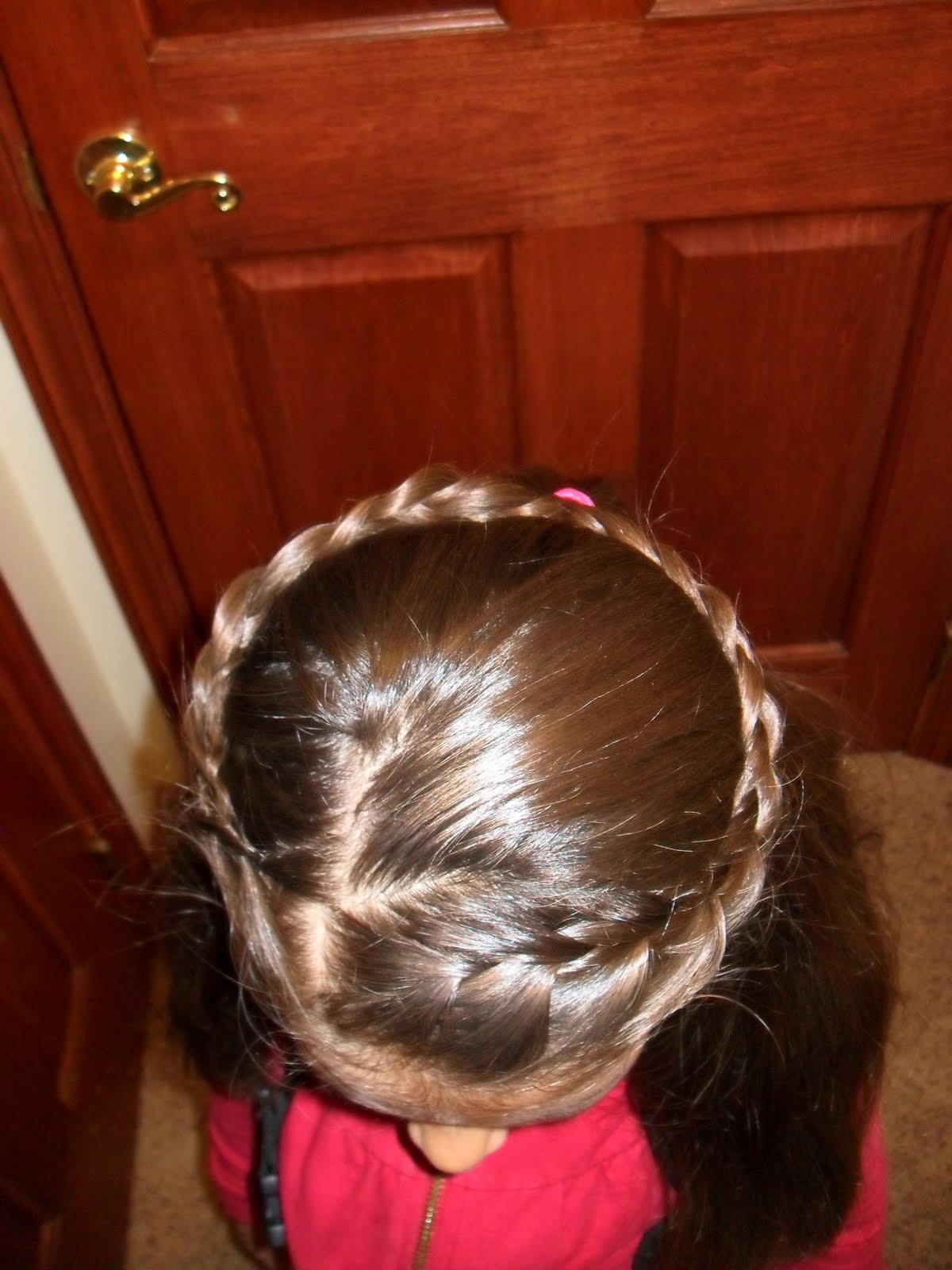 La Familia Hendrickson: Princess Braids 2 Ways