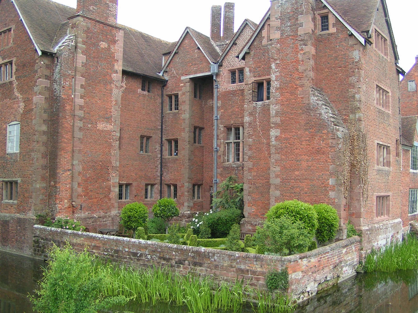 Dampf's modelling page: Harvington Hall, Kidderminster, Worcestershire