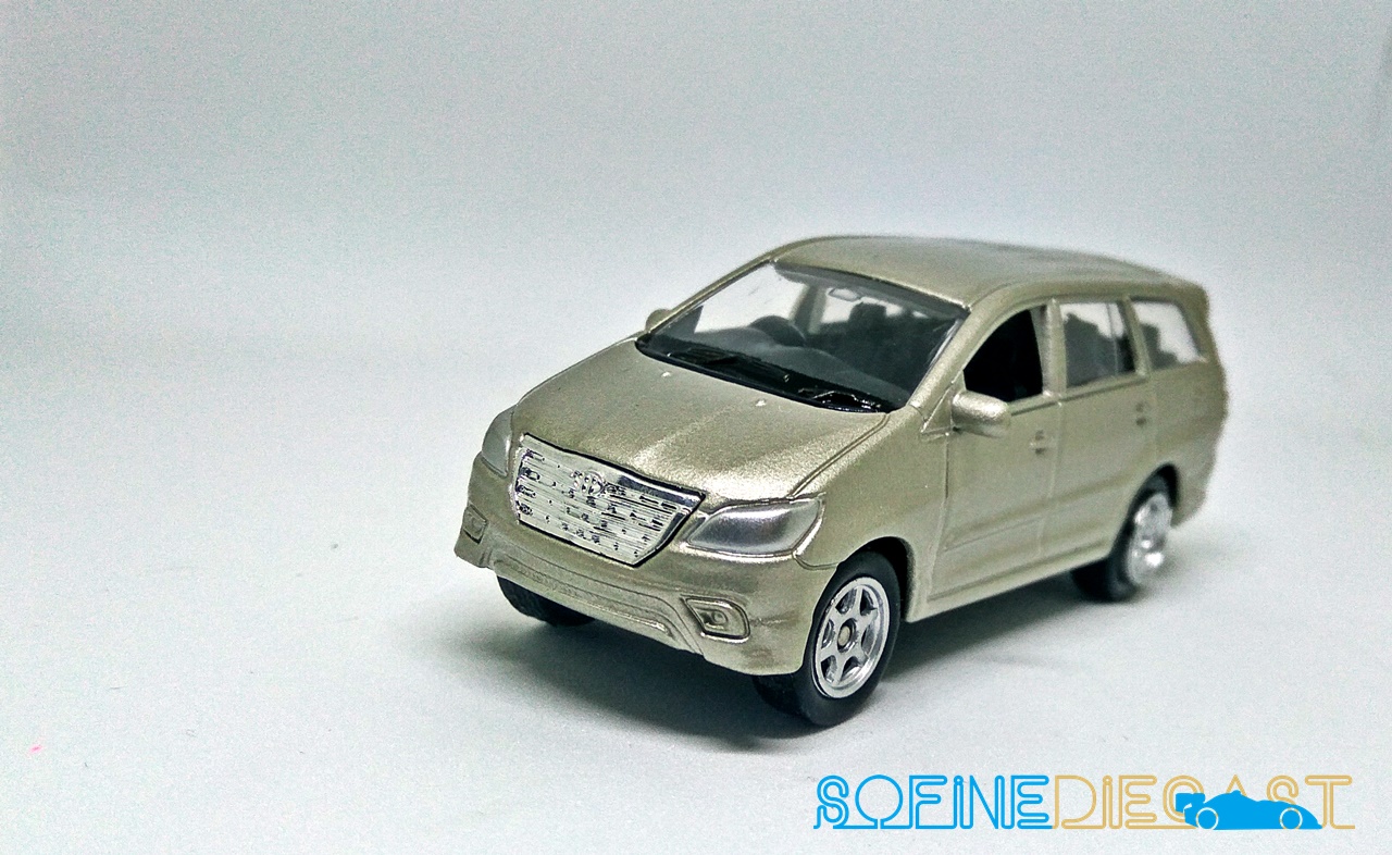 Reviews: Welly 1:60 Toyota Kijang Innova