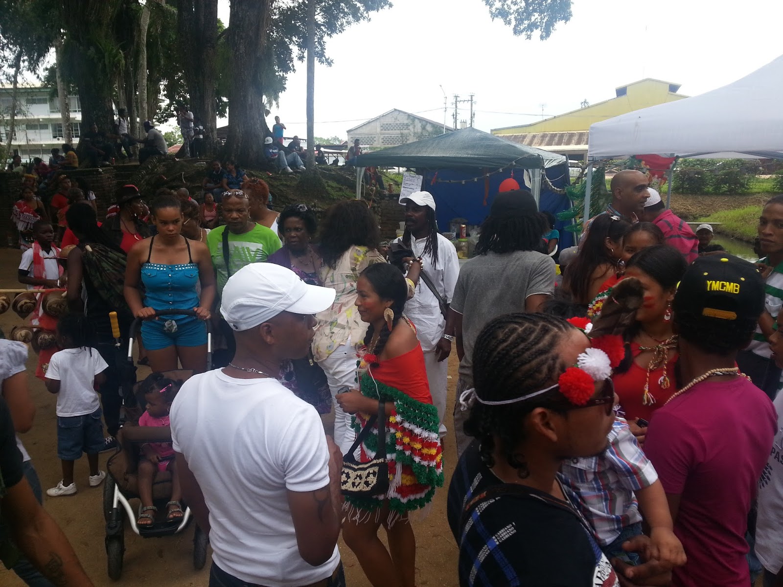 suriname: Dag der Inheemsen