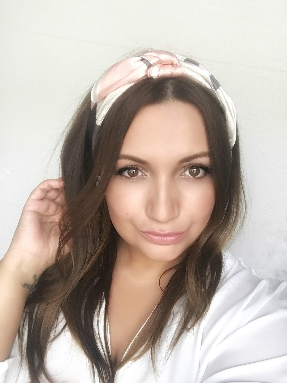 3 Ways To Tie A Hair Scarf Dani s Style 3-ways-to-tie-a-hair-scarf-dani-s-style