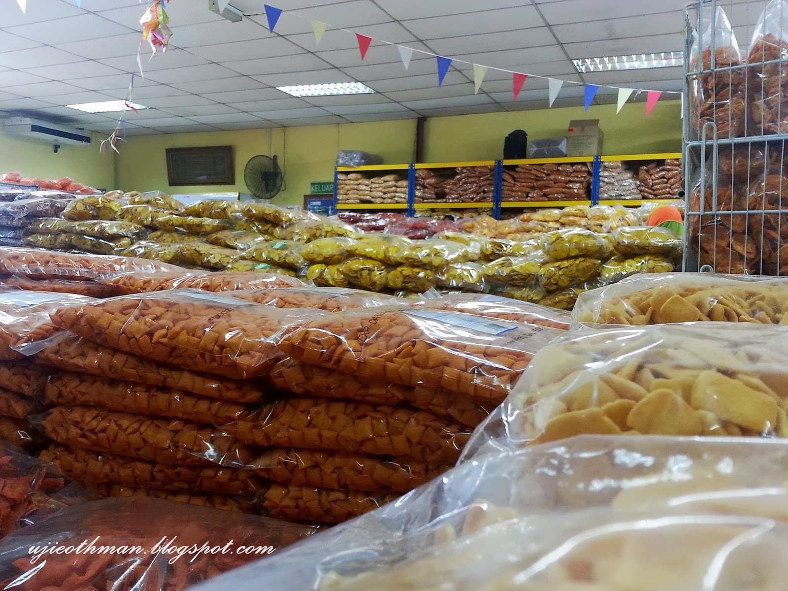 Titian Perjalanan : Azhar Food