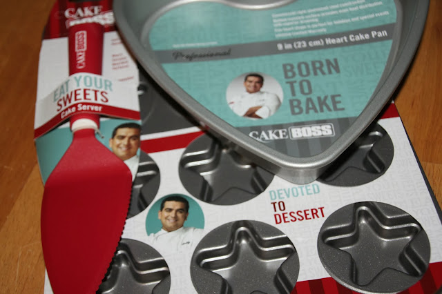 Susan's Disney Family: Holiday Gift Guide: Cake Boss Bakeware great for ...