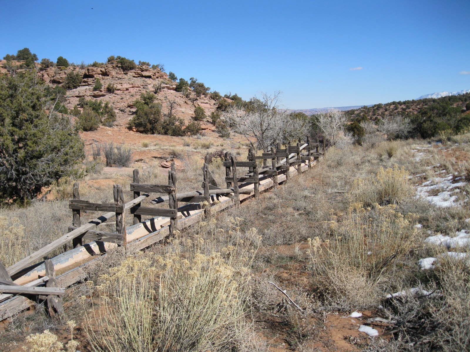 Four Corners Hikes-Canyonlands: Boxcar Bridge Trail in Canyon Rims