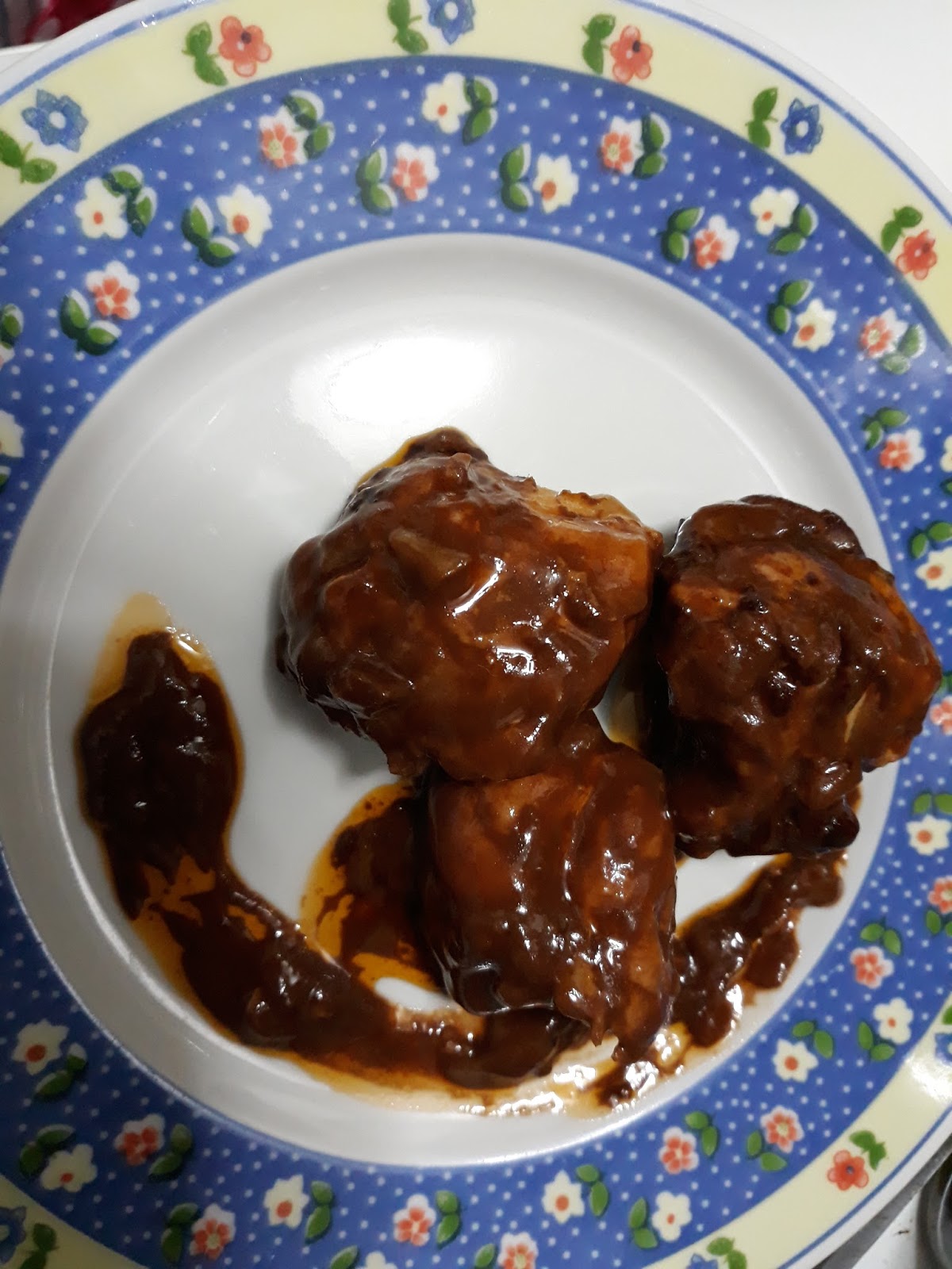 TOÑI LASERNA SAUCE ¿que hago ahora?: POLLO CON CHOCOLATE