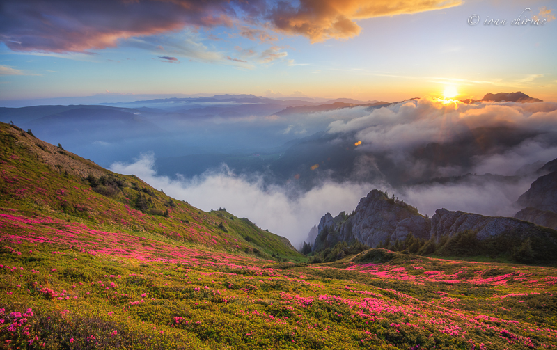 Ioan Chiriac Photography : Curcubeul naturii. Imagini la apus din ...