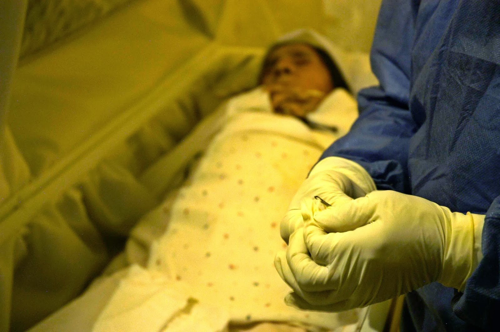 LINDARTADAS: “Me toma media hora maquillar y acomodar a un muerto”