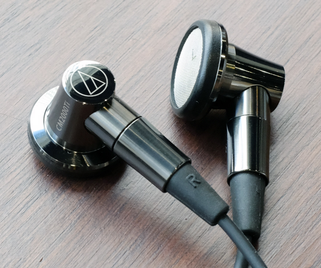 Sandal Audio: オーディオテクニカ ATH-AP2000Ti ATH-CK2000Ti ATH-CM2000Ti の試聴レビュー