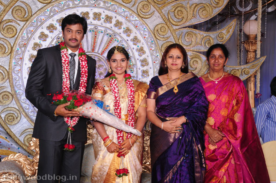 Aryan Rajesh Wedding Reception Photos Stills