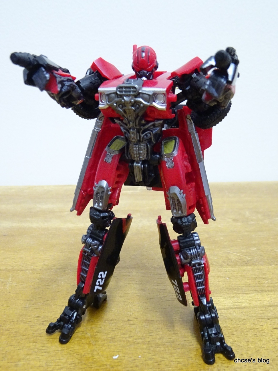 ChCse's blog: Toy Review: Transformers Generations Studio Series ...