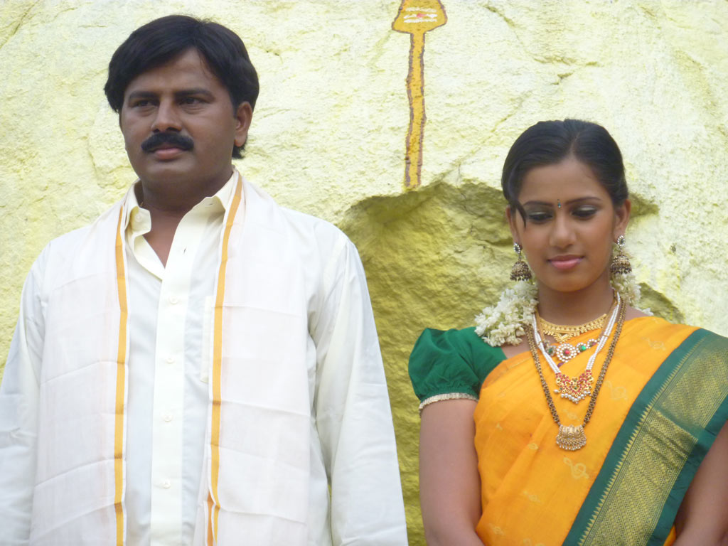 Mayil Paarai Movie Latest Stills |Tamil Cinema News Updates website