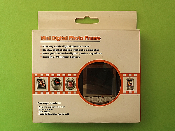 BugWorkShop - 甲蟲工作室: 愛微視迷你數碼相框（Mini Digital Photo Frame）- 拆解