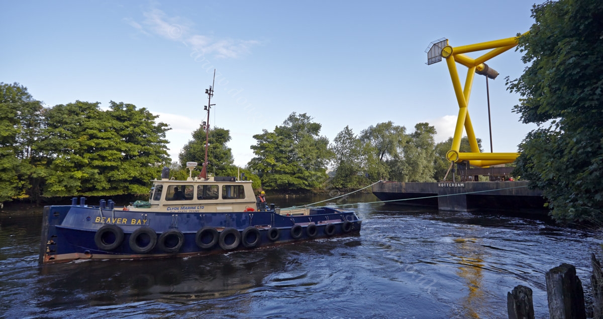 Dougie Coull Photography: Barge Move - Inchinnan Bascule Bridge