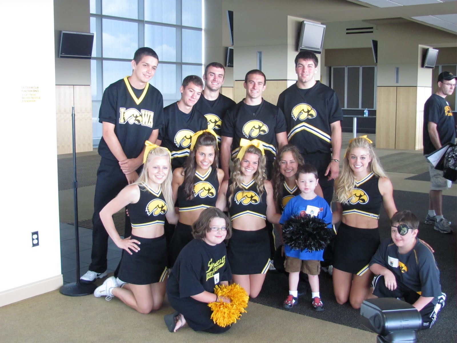 Oliver's Journey: Kid's Day - Iowa Hawkeyes Football