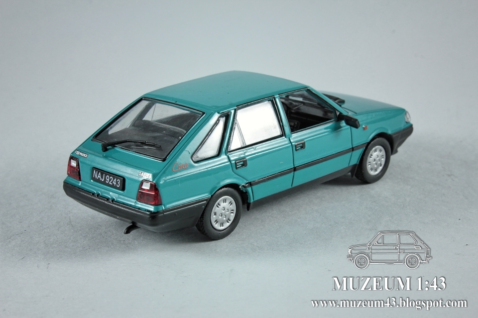 FSO Polonez Caro 1:43 DeAgostini - Muzeum 1:43