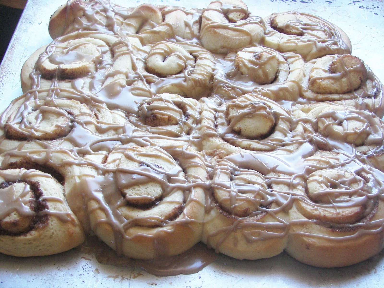 Red Couch Recipes: Maple Iced Cinnamon Rolls Tutorial