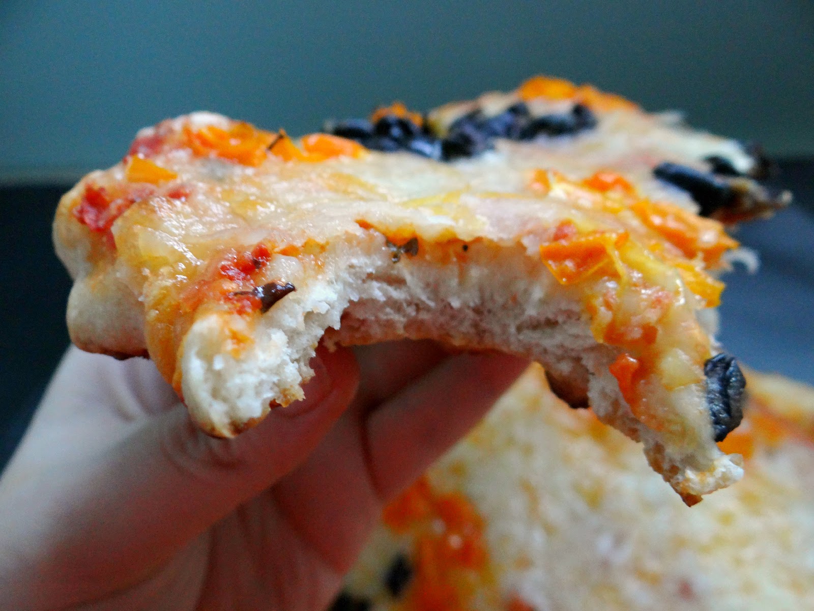 Treats & Trinkets: BB8 Pizza