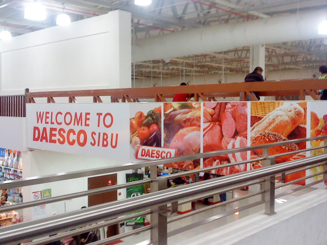 Lee Chin's Secret Garden: My first step into Star Mega Mall Sibu