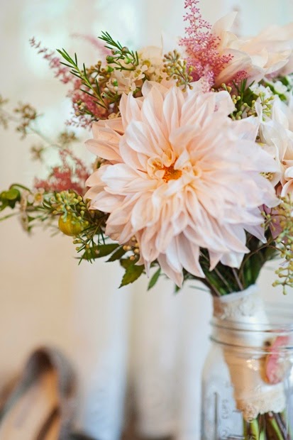 4 Reasons Why Dahlia Wedding Flowers Are the Perfect for Wedding ...