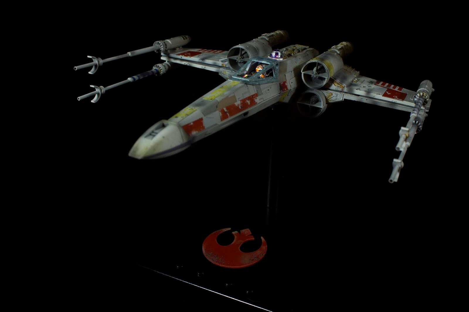 Bandai 1/48 scale X-Wing Model Build: Part X Final reveal of finished X ...