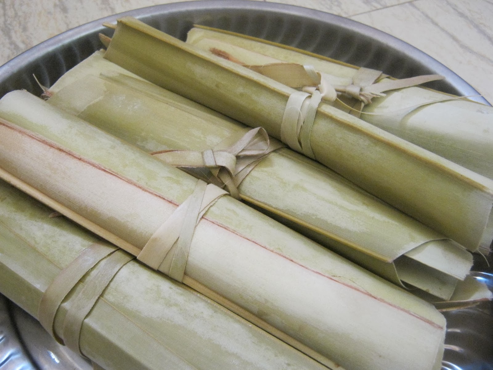 Sharing My Knowledge: Olai Kozhukattai Recipe | Panai Olai or Palm Leaf ...