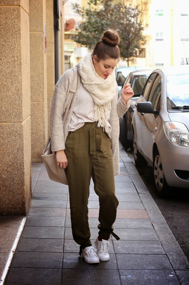 Qué es un look relajado chic y por qué querrás llevarlo - 4estilos.com