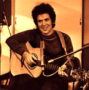 Lucio Battisti intervista con Roberto Arnaldi e versione "solo" | Due Mondi