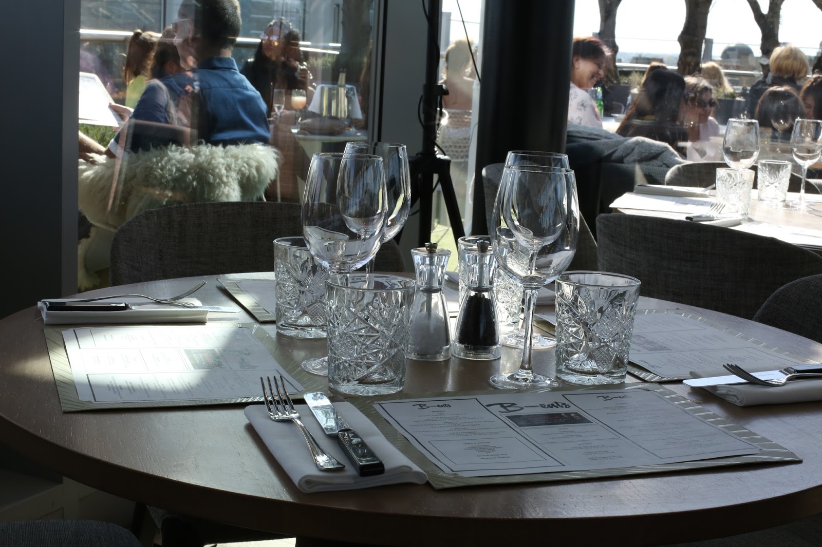 Emtalks: The Best Date Location: Angelica Bar & Restaurant Rooftop ...