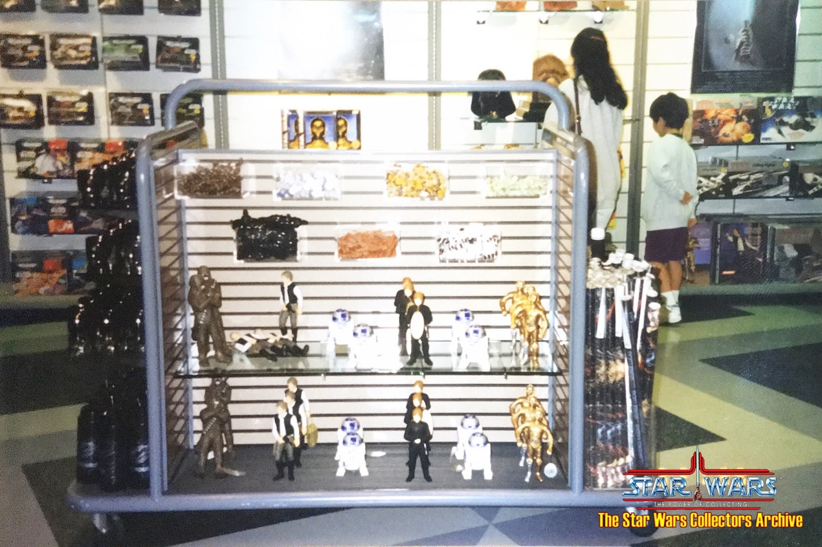 theswca blog: Old Shots of an Empty Store: A Look at the Star Tours ...