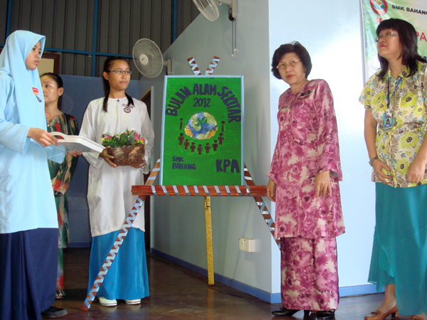 LAMAN WEB RASMI SMK BAHANG PENAMPANG SABAH: Perhimpunan pada 09hb April ...