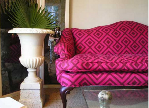 Eye For Design: Decorating With The Color Raspberry