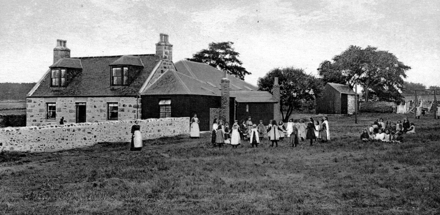 Tour Scotland: Old Photograph Linnmoor Childrens Home Culter Scotland