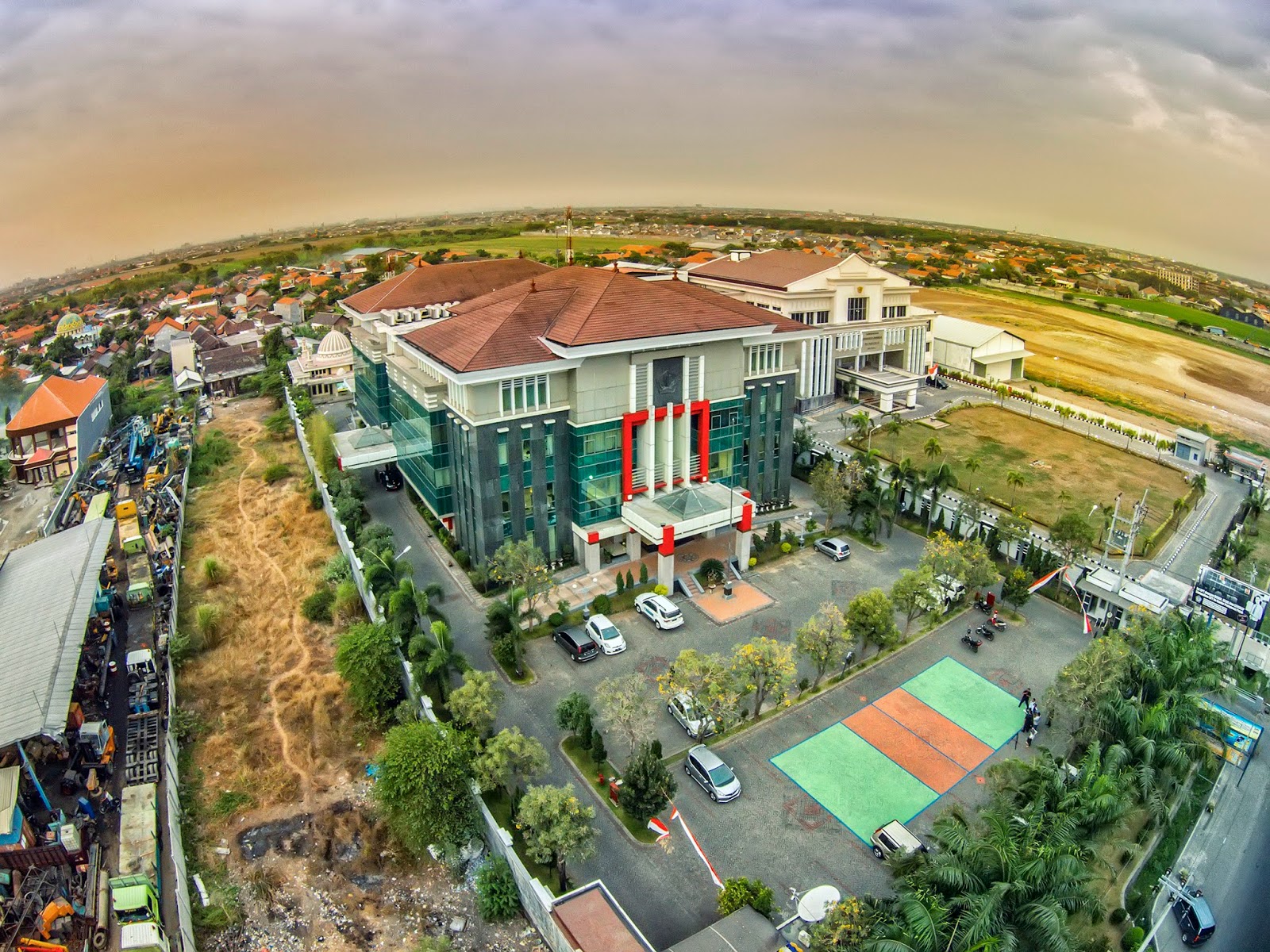 Sejarah Berdirinya Kanwil DJP Jawa Timur II ~ Kanwil DJP Jawa Timur II