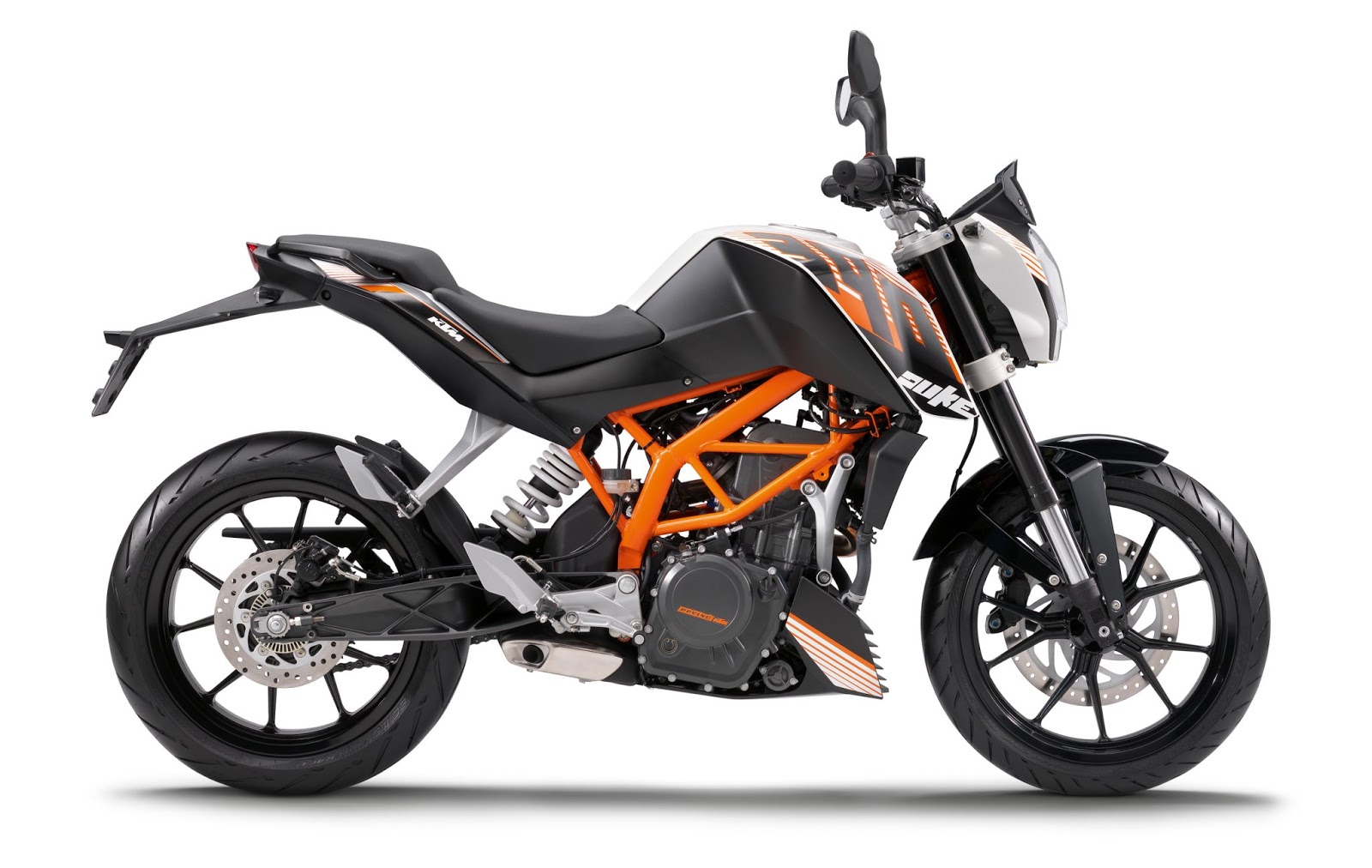 KTM 390 Duke - Golden Mean ~ THE AUTOMOTIVE WORLD BLOG