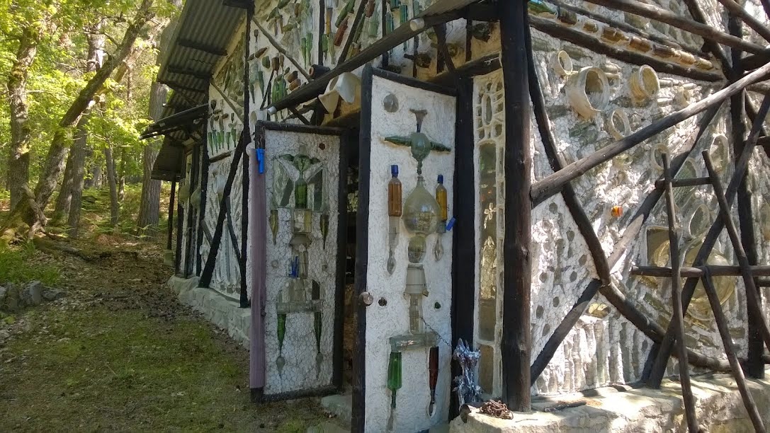 Outsider Environments Europe: Chomo, Le village d´art préludien/The ...