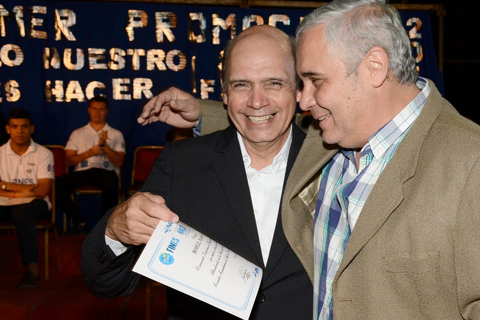 universo: Fabián Ríos: “Los felicito por convertir adversidades en ...