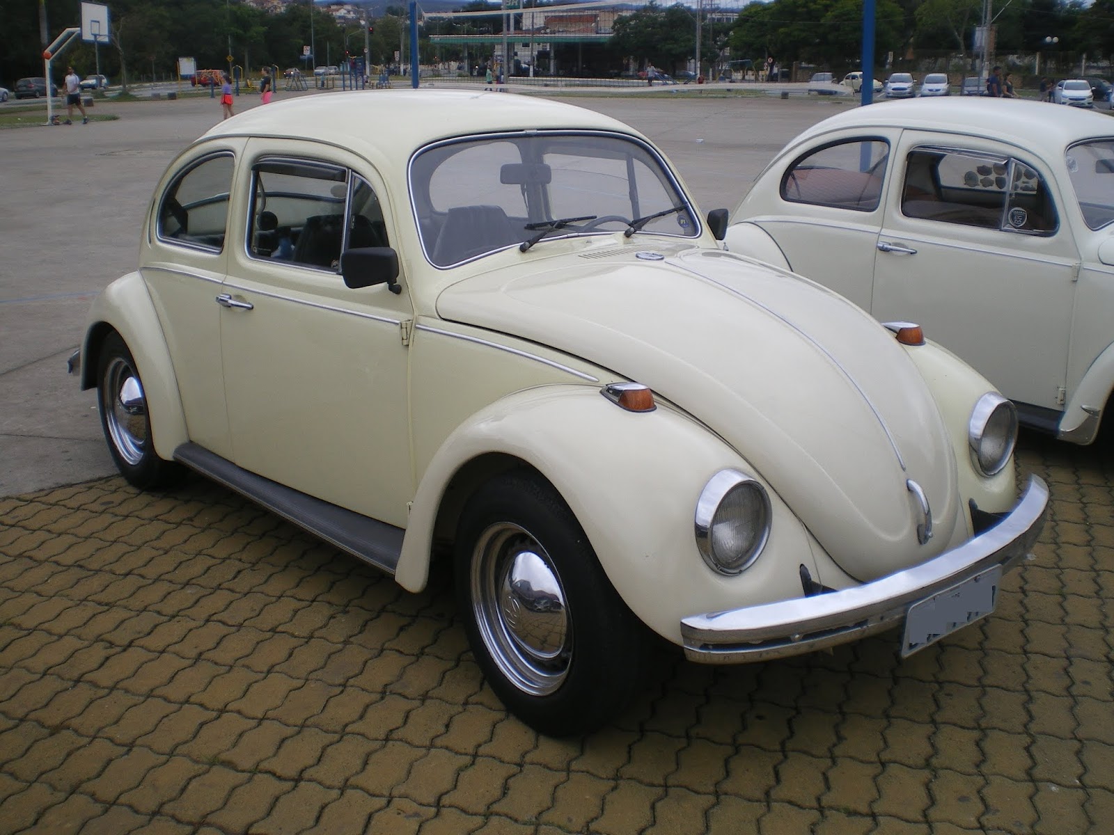 Fusca, Kanduxo & Musica: É dia de tala larga