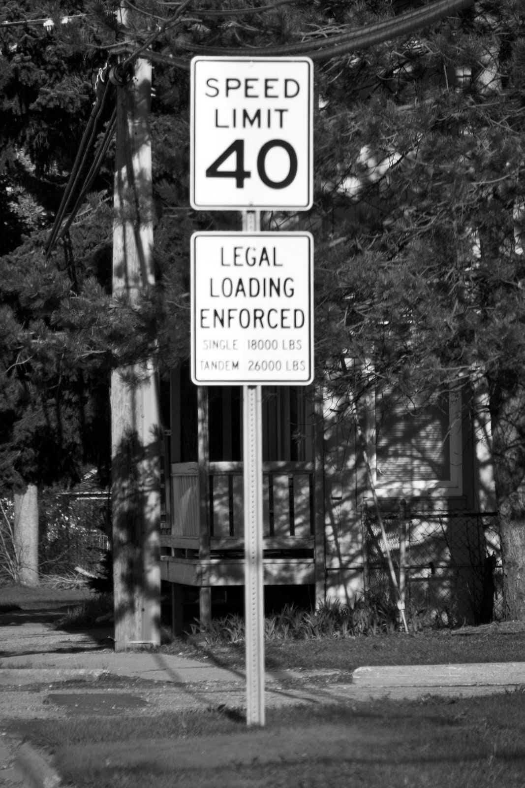 Detroit: Road Signs of Detroit