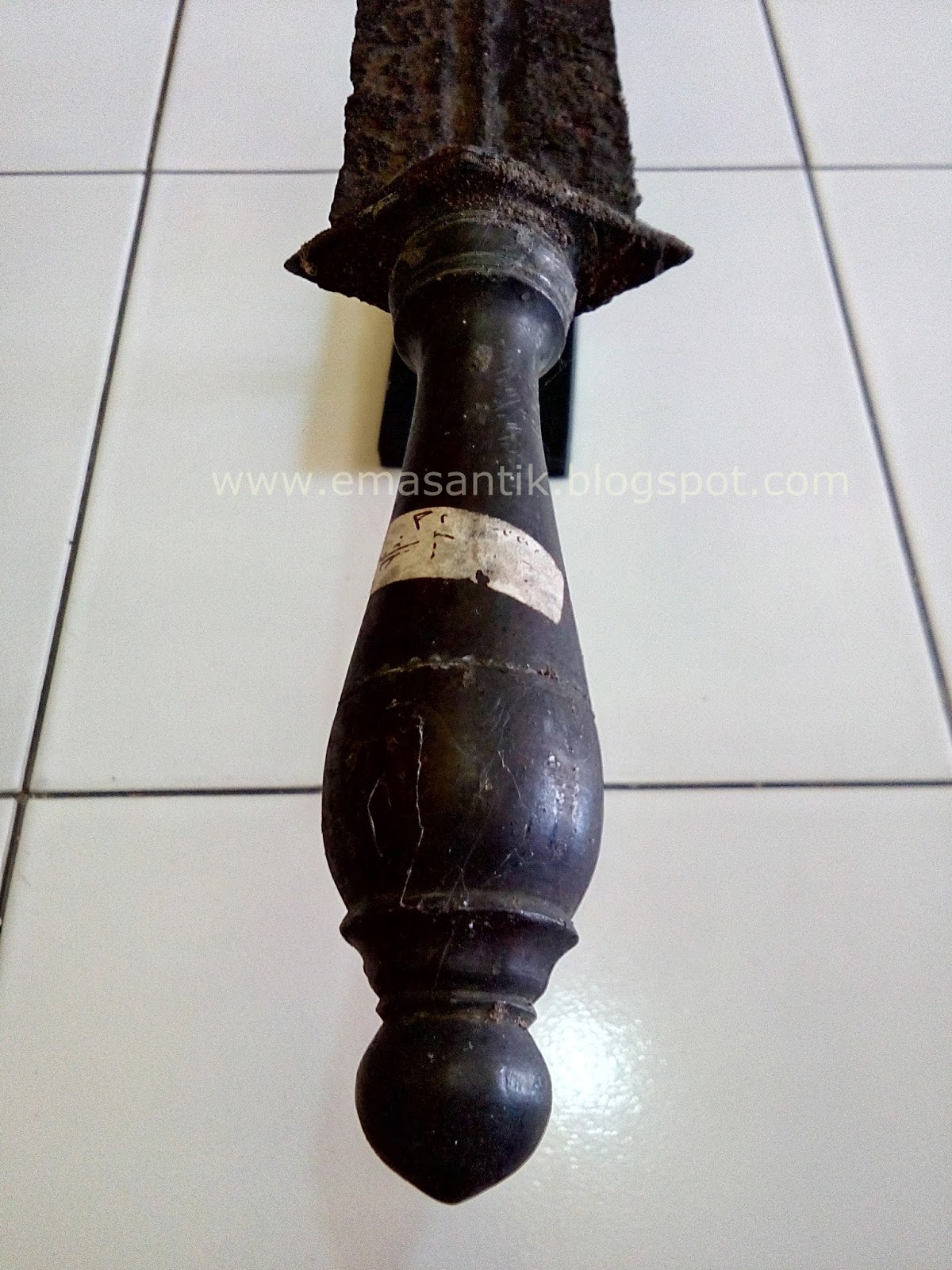 Hobby Antik: " PEDANG KUNO " ERA HINDU BUDHA