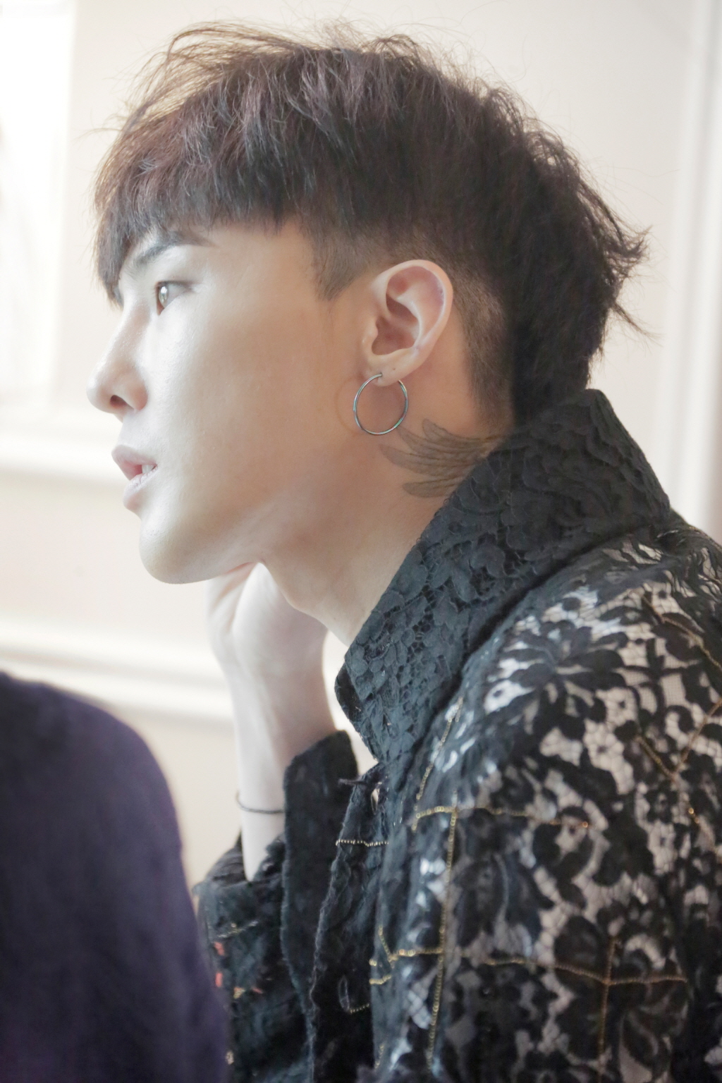 더쿠 - 울프컷 3번이나 시도한 지드래곤.jpg