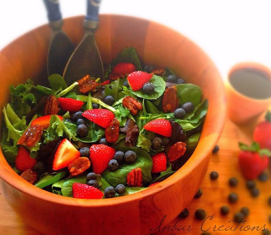 La Fabrique Gourmande: Salade aux Fruits rouges,Jeunes Pousses et ...