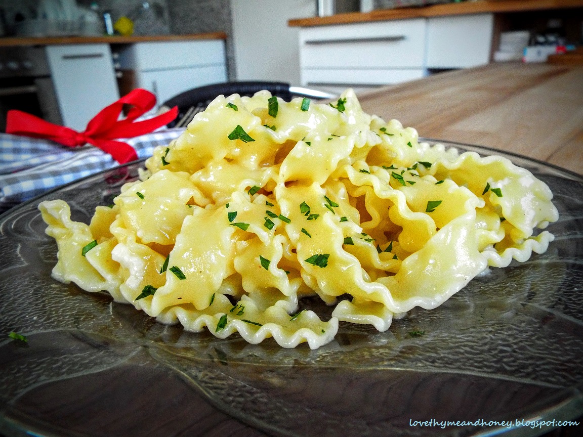 Love, Thyme and Honey: Pasta al Burro