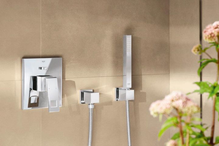 the Bath Showcase: GROHE Eurocube. Real architectural flair. Available now!
